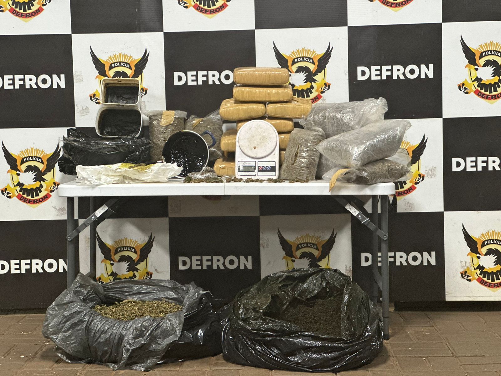 Defron prende homem e fecha ‘laboratório’ de droga no Jardim Nova Ponta ...